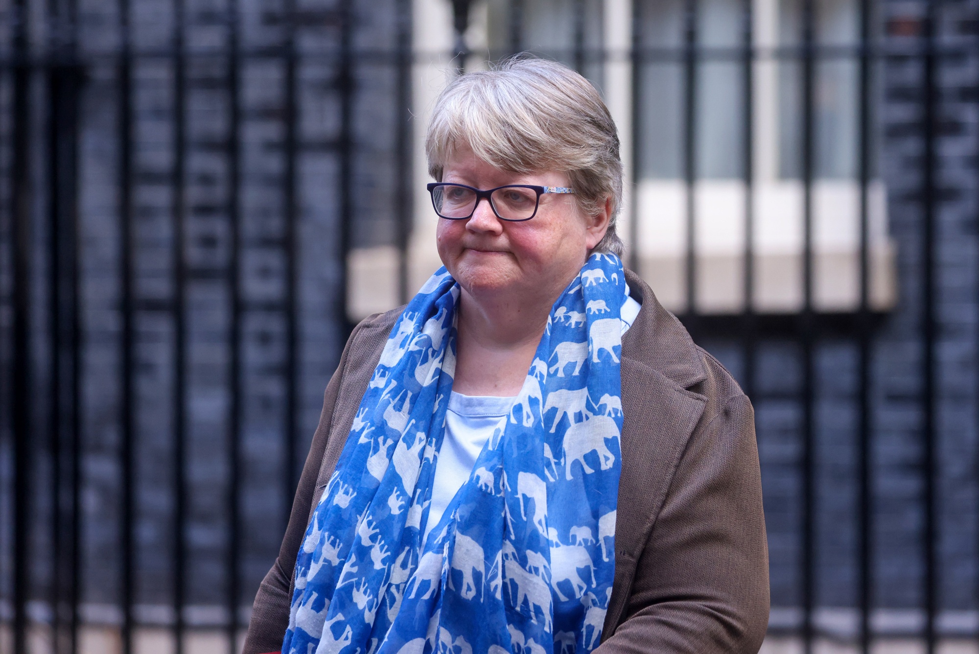 UK Minister Hopes to Pay Farmers to Collaborate on Nature Goals - Bloomberg