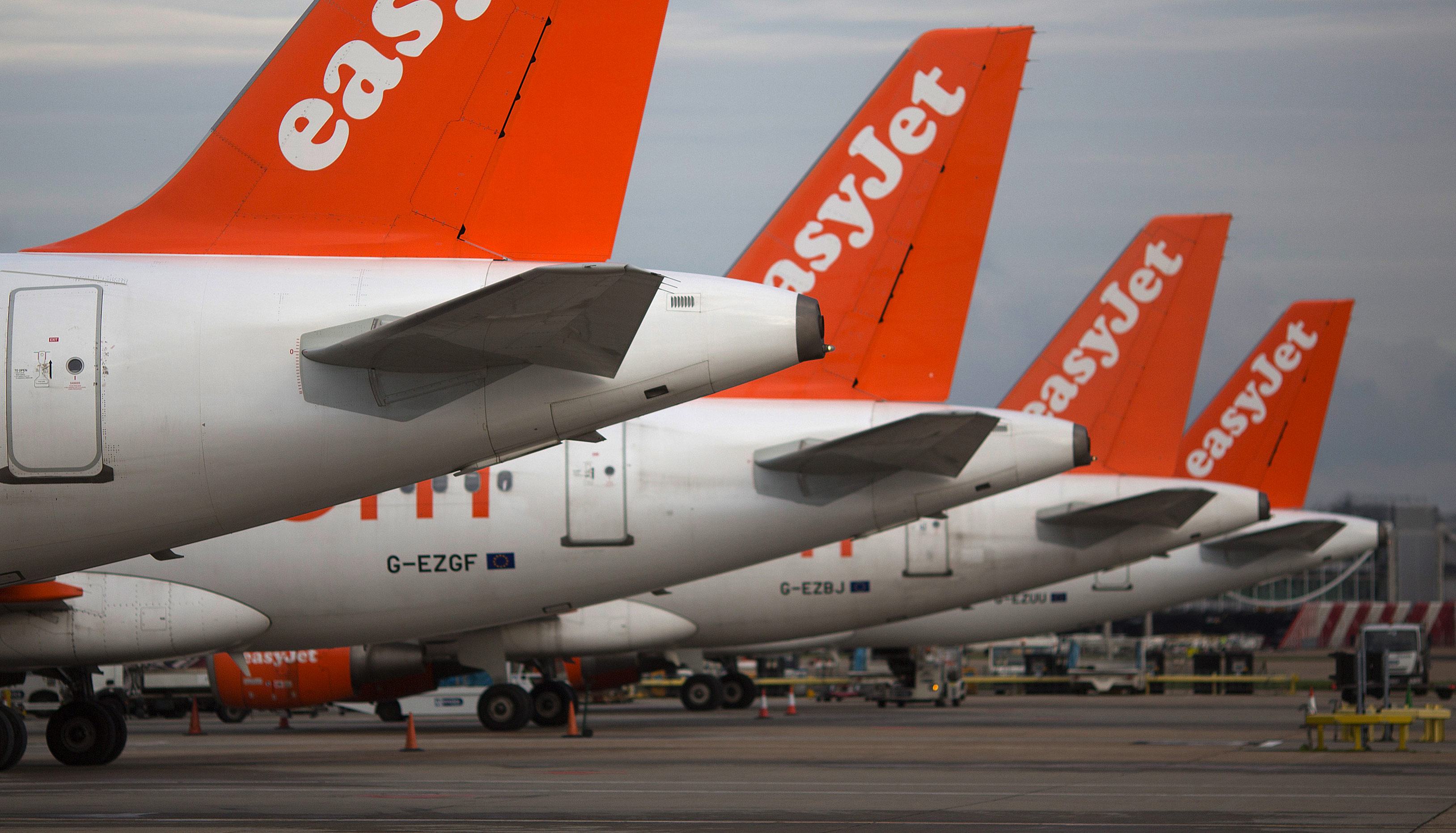 EasyJet Counts on Failed Rivals to Boost Big-City Routes - Bloomberg