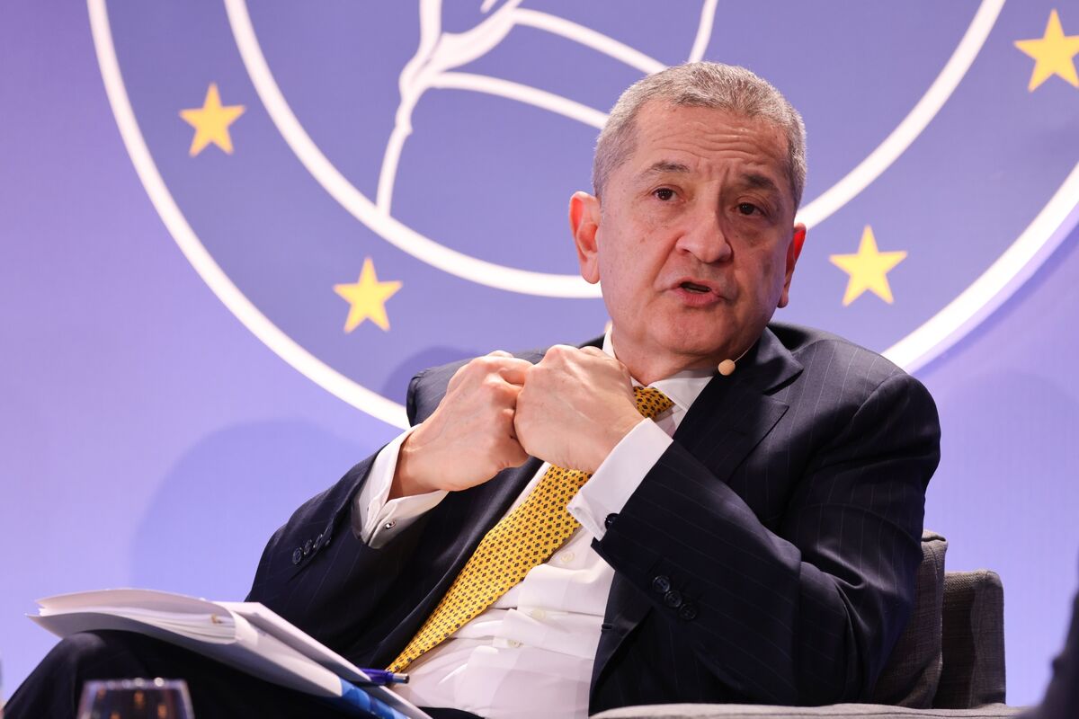 Bank of Italy Chief Panetta Sees More Cross-Border Bank Consolidation ...