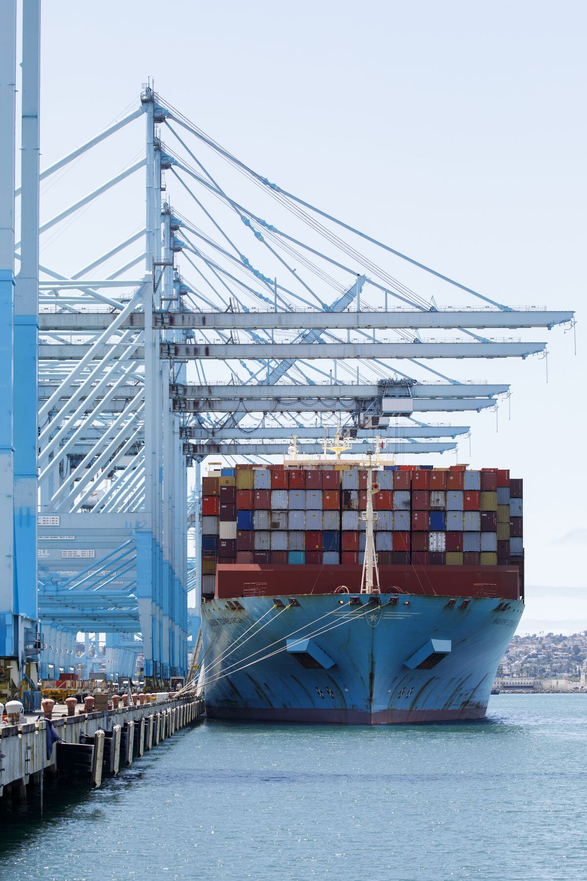 US Trade Deficit Narrows for a Fifth Month to Smallest in a Year ...