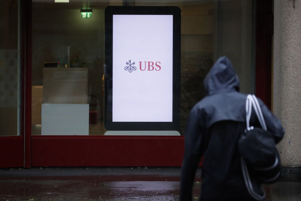 UBS Is Leaning Toward Appeal to France’s Top Court in Tax Case - Bloomberg
