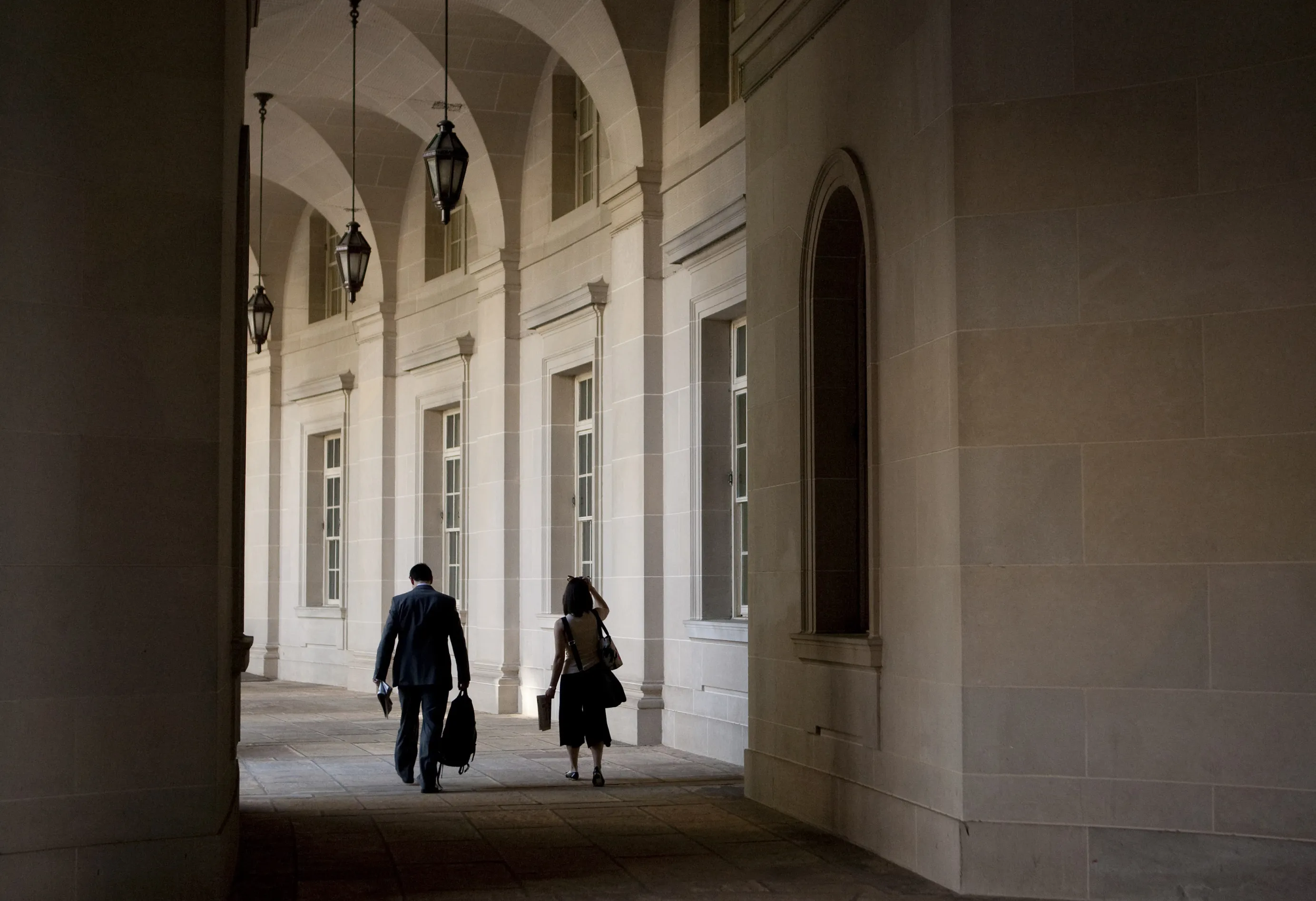 IRS Will Stop Sending Tax Notices Until It Clears Mail Backlog - Bloomberg