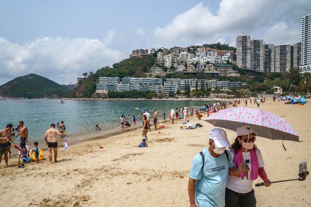 Is It Time to Take Off Your Mask? - Bloomberg