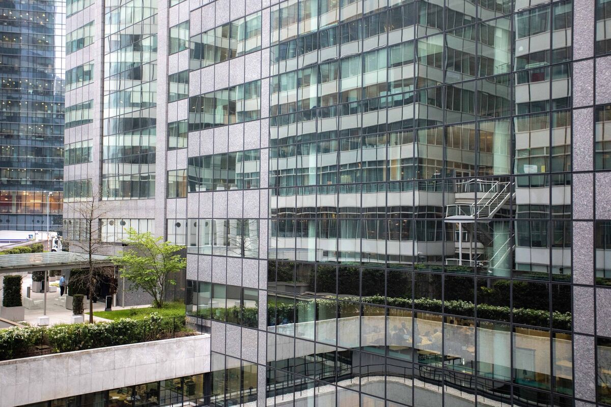 EU Regulator EBA Looks to Cut Reporting Costs for Smaller Firms - Bloomberg