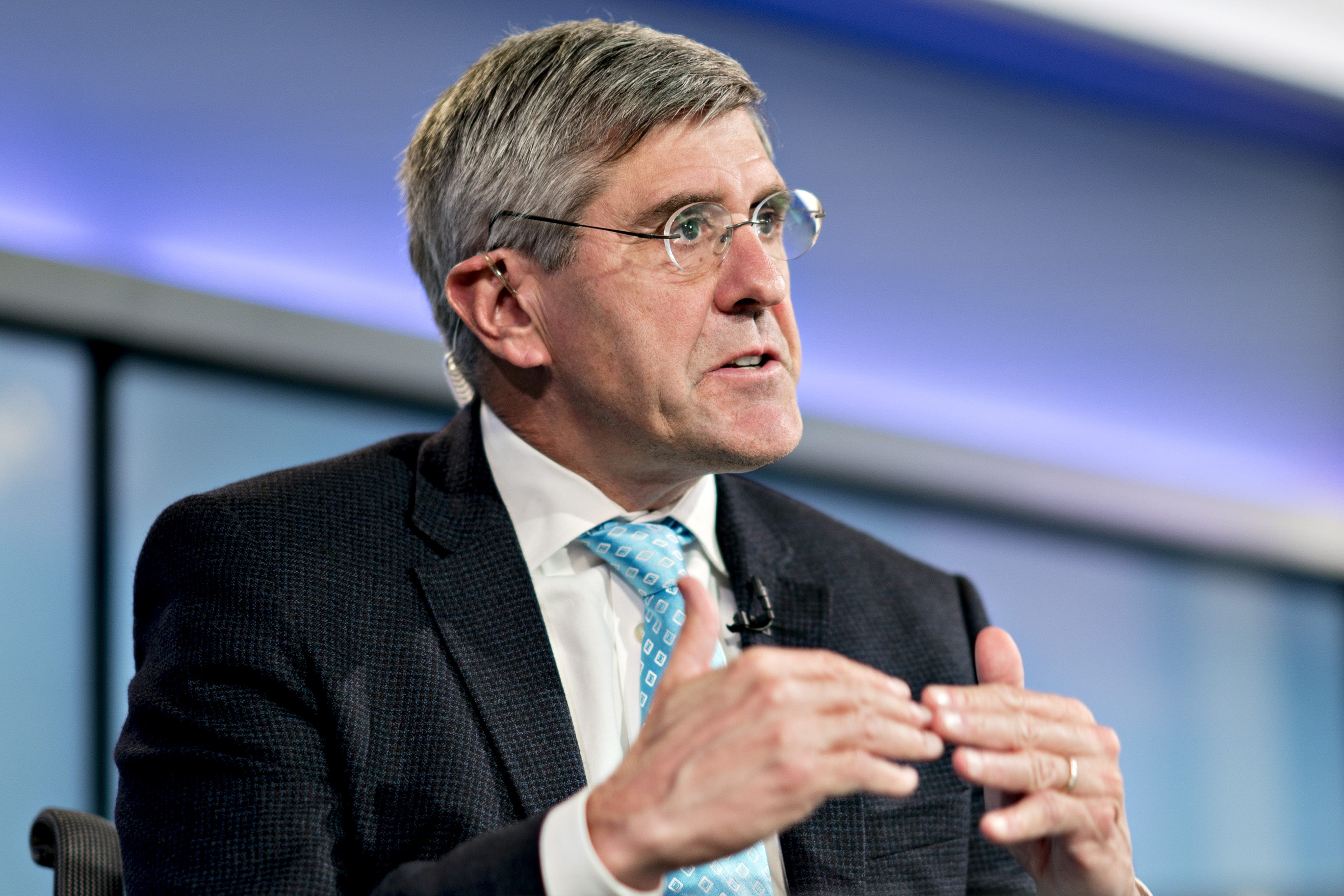 Stephen Moore for Fed? He Vows to Survive 'Smear Campaign' - Bloomberg