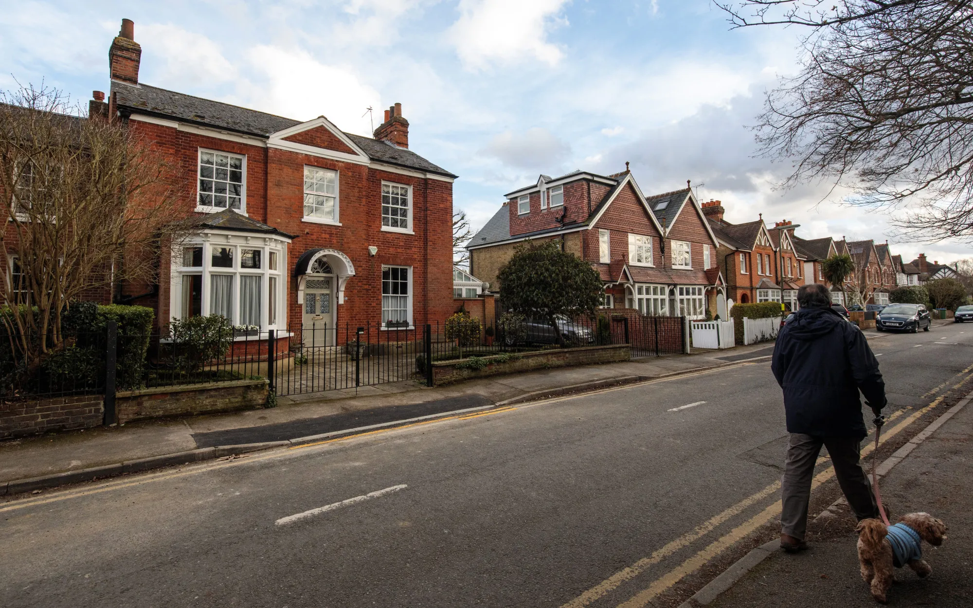 Even England’s Richest Region Is Struggling to Make Ends Meet - Bloomberg