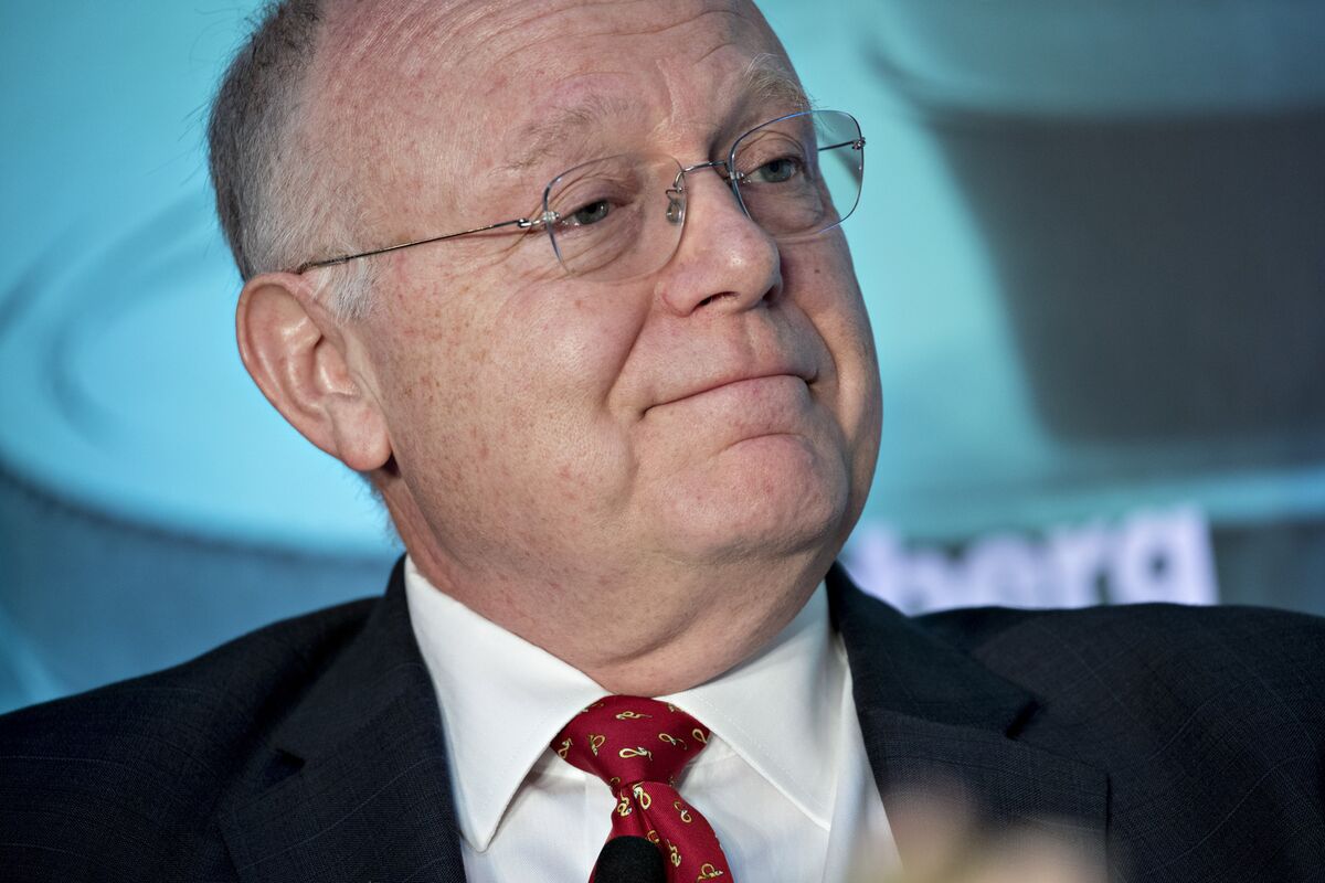 Pfizer Threatened Ex-CEO Over Work With Activist, Starboard Says ...