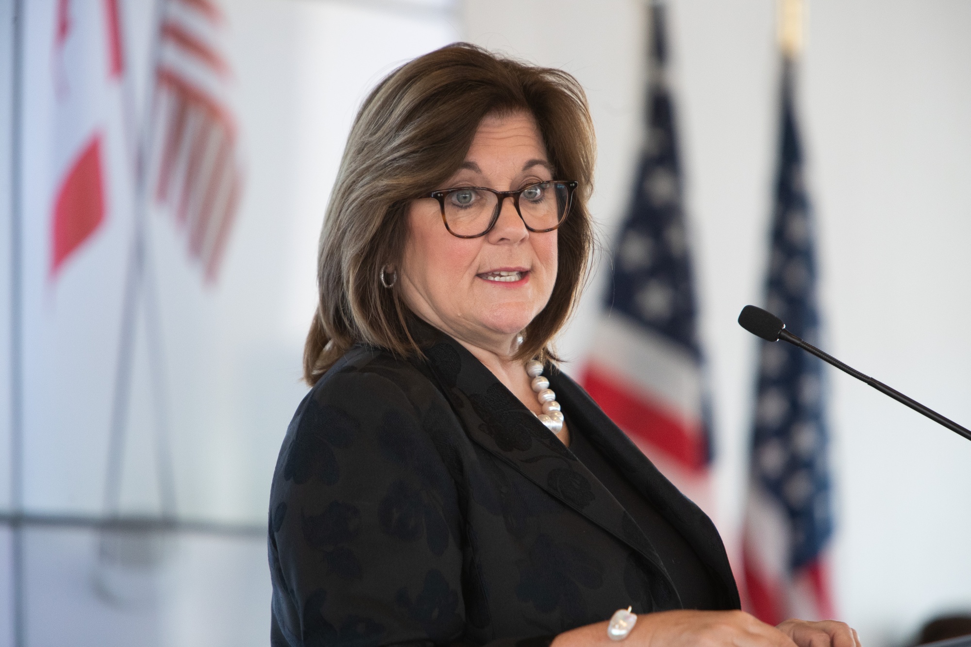 US Chamber CEO Visits China in Sign of Warming Business Ties - Bloomberg