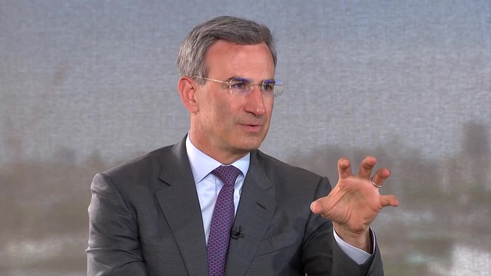 Watch Lazard Is Looking to Buy a Private Credit Firm - Bloomberg