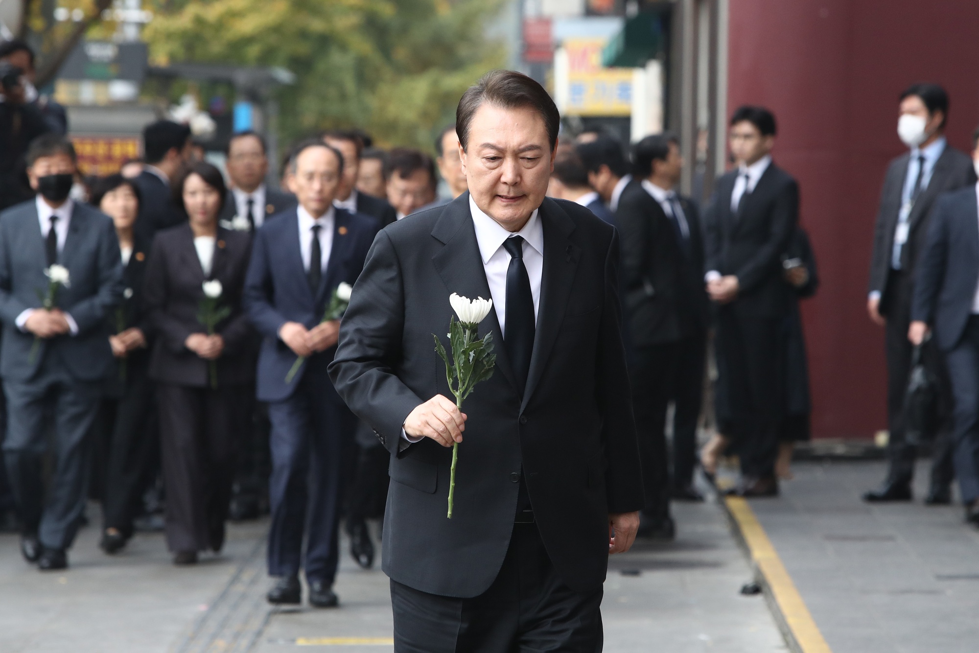 South Korean President Yoon Apologizes Over Halloween Crowd Crush In