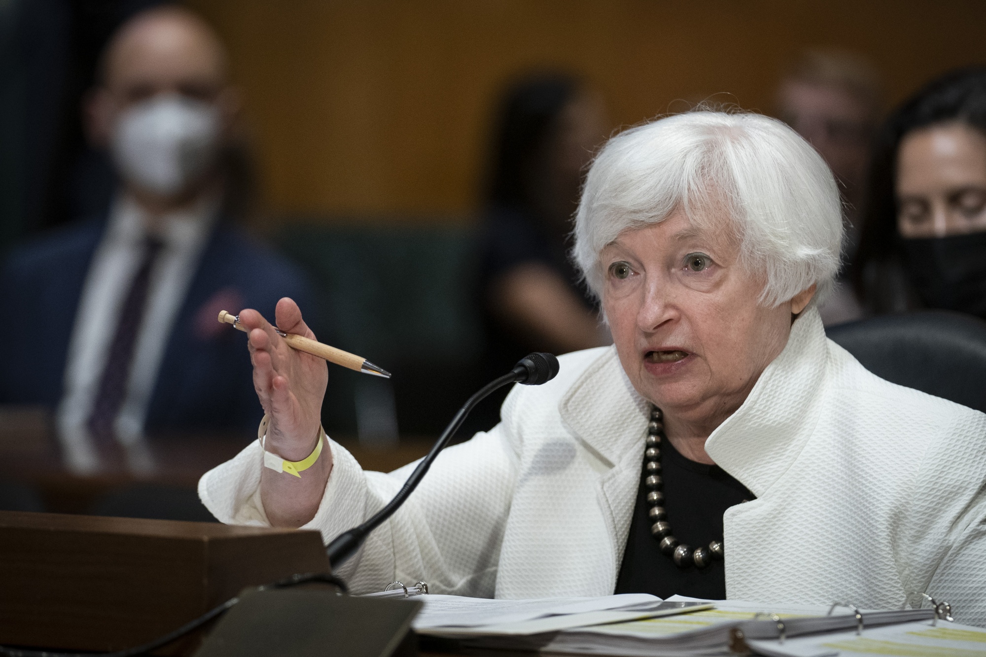 Yellen Lauds GDP Report as Evidence of ‘Resilient’ Economy - Bloomberg