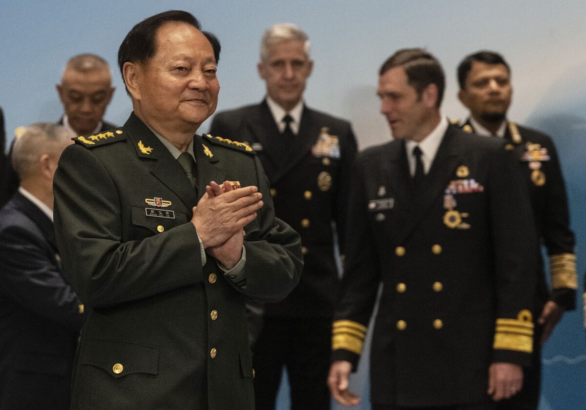 Xi’s Anti-Corruption Blade Cuts Deeper Into China’s Military - Bloomberg