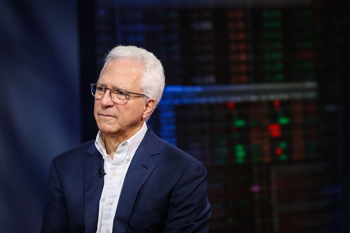 Guggenheim Agrees to Buy Firm Run by Jim Millstein - Bloomberg