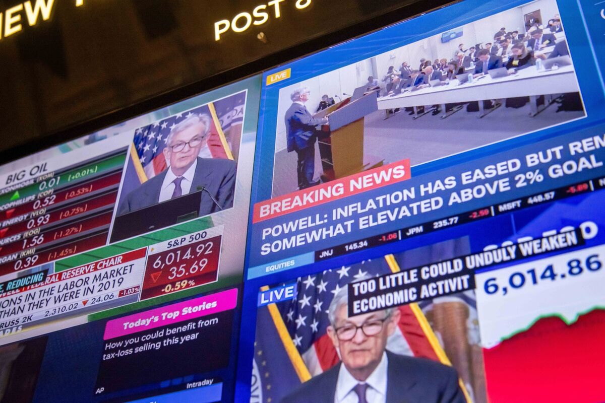 投資家リスク選好に「突然の動揺」、FRBの姿勢シフトで－BofA - Bloomberg