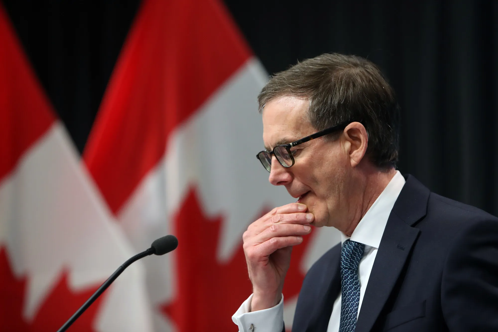 Interest Rates: Smaller Hike Risks Engulfing Bank of Canada in ...