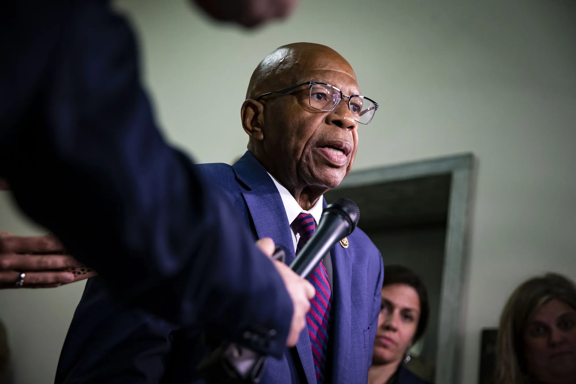 Trump Continues Elijah Cummings Attack, Says Baltimore in 'Hell ...