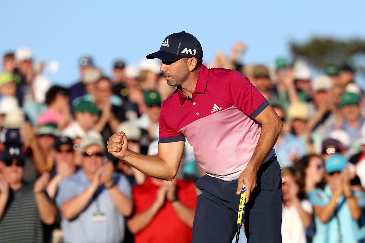 Masters Golf Showcases Betting Battle, Paddy Power Boss Says - Bloomberg