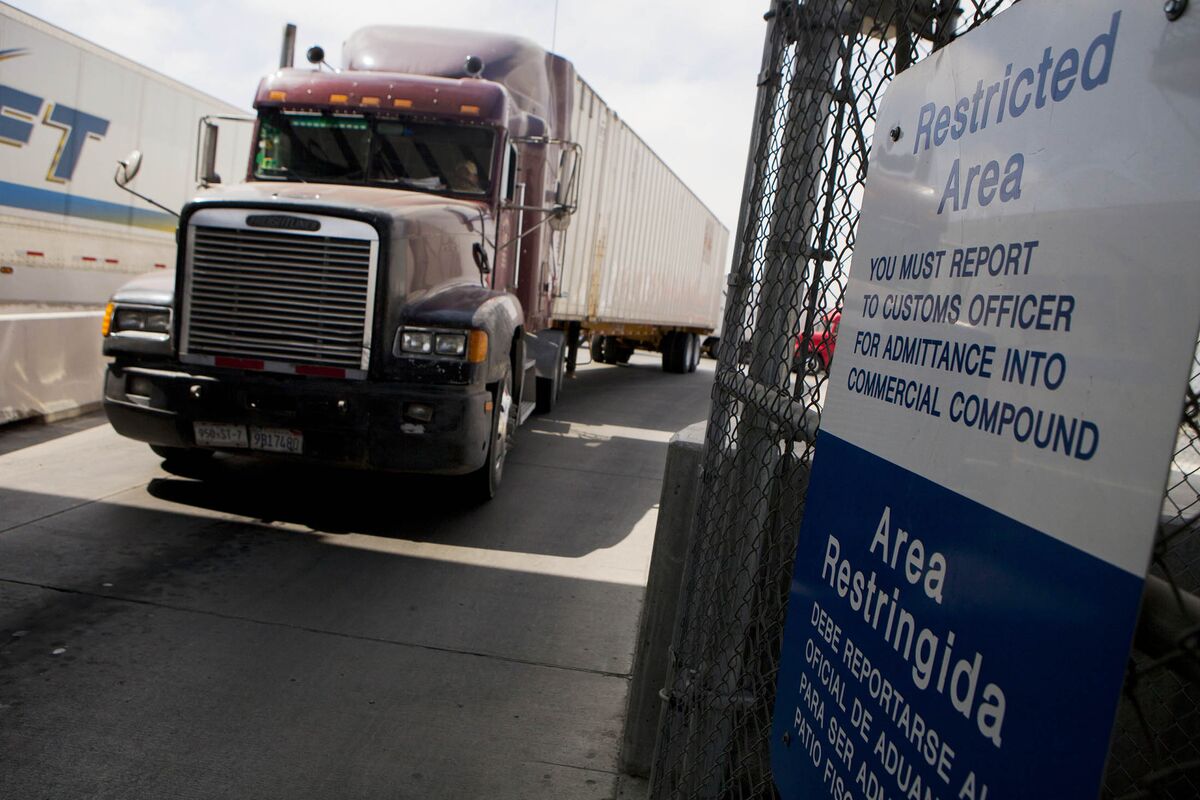 Mexico Lays Out Faster Nafta Deal Timeline Than U.S. Signals - Bloomberg