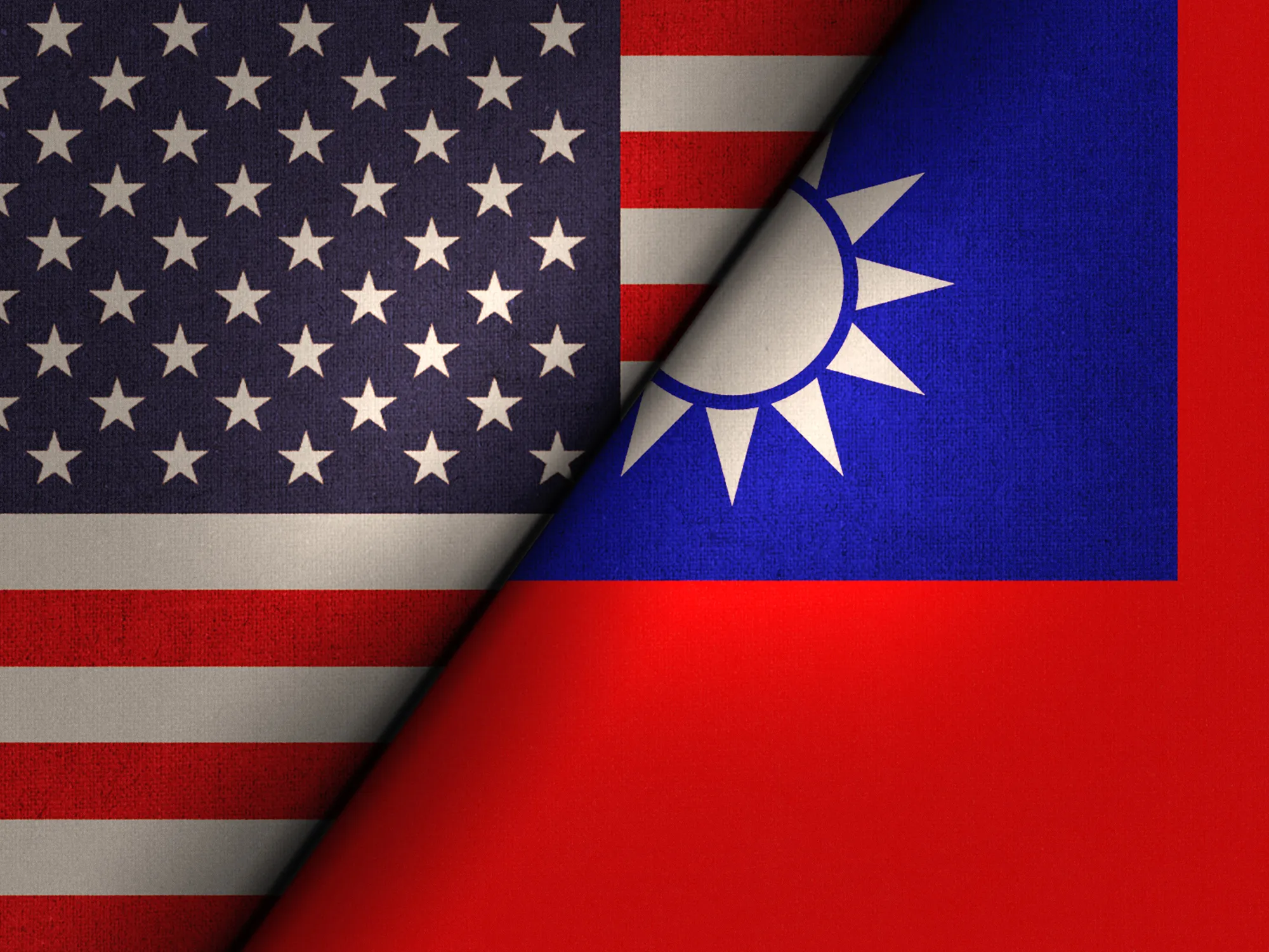 EE.UU. usa vía rápida para enviar US$500M en armas a Taiwán - Bloomberg