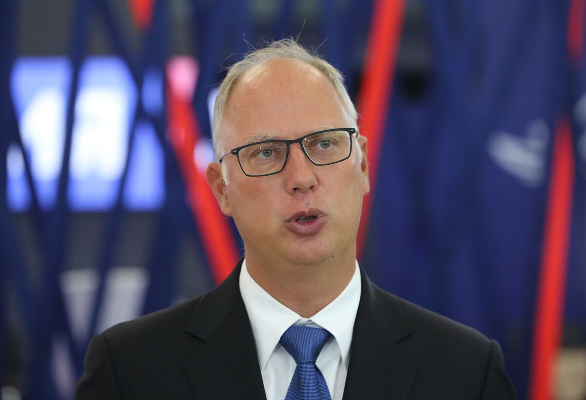 Putin macht Harvard-Absolventen zum Außenwirtschafts-Gesandten - Bloomberg