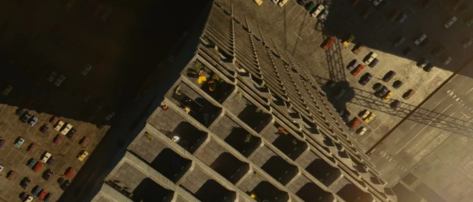 In 'High-Rise,' Ben Wheatley's New Film, Luxury Architecture Turns ...