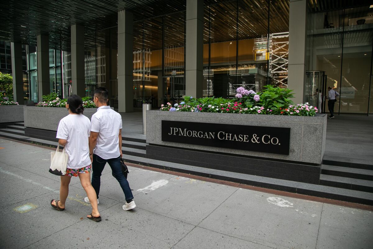 JPMorgan, Ex-Trader Donald Turnbull Agree to Settle Wrongful Firing ...