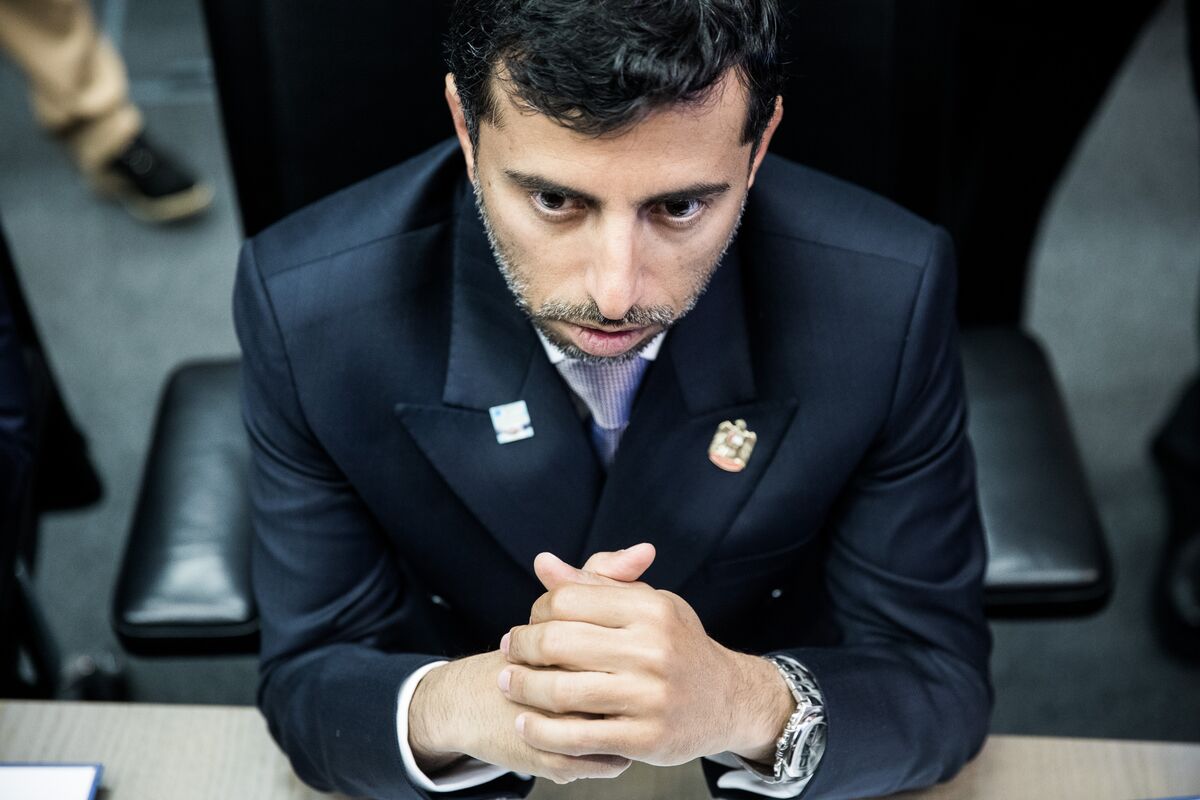 OPEC, Russia Seen Beating Expectations on Oil Production Cuts - Bloomberg