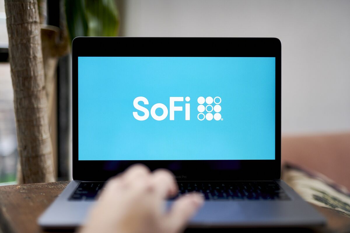 SoFi Stock Rises Most in Three Months on Increased 2023 Forecast ...