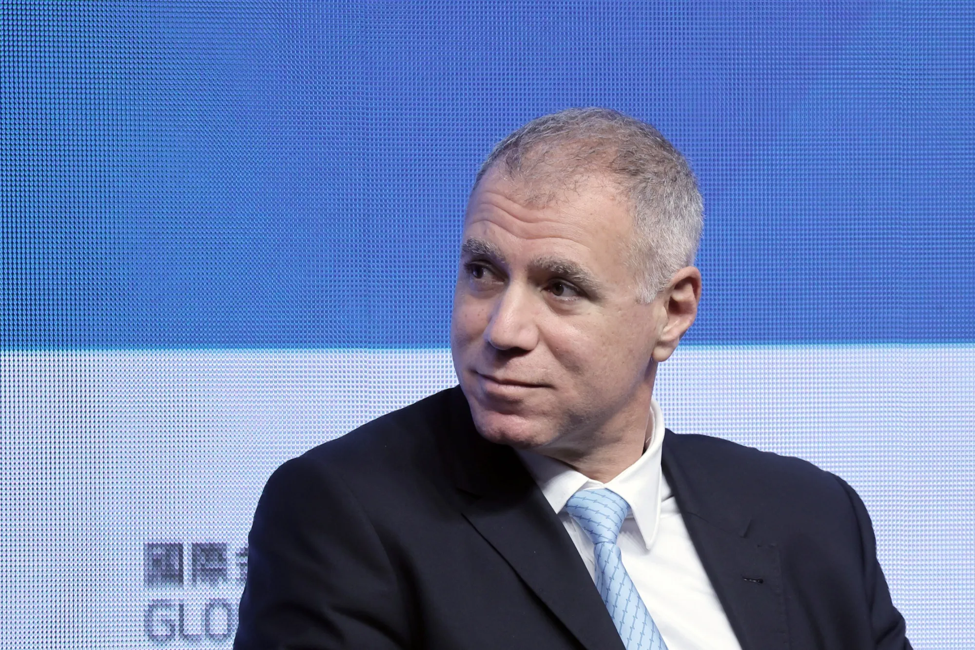 HSBC’s CEO Eyes $3 Billion in Potential Savings From Overhaul - Bloomberg