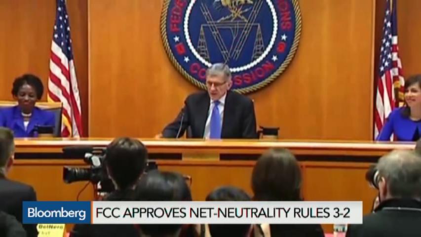 Watch FCC Approves Net-Neutrality Rules 3-2 - Bloomberg