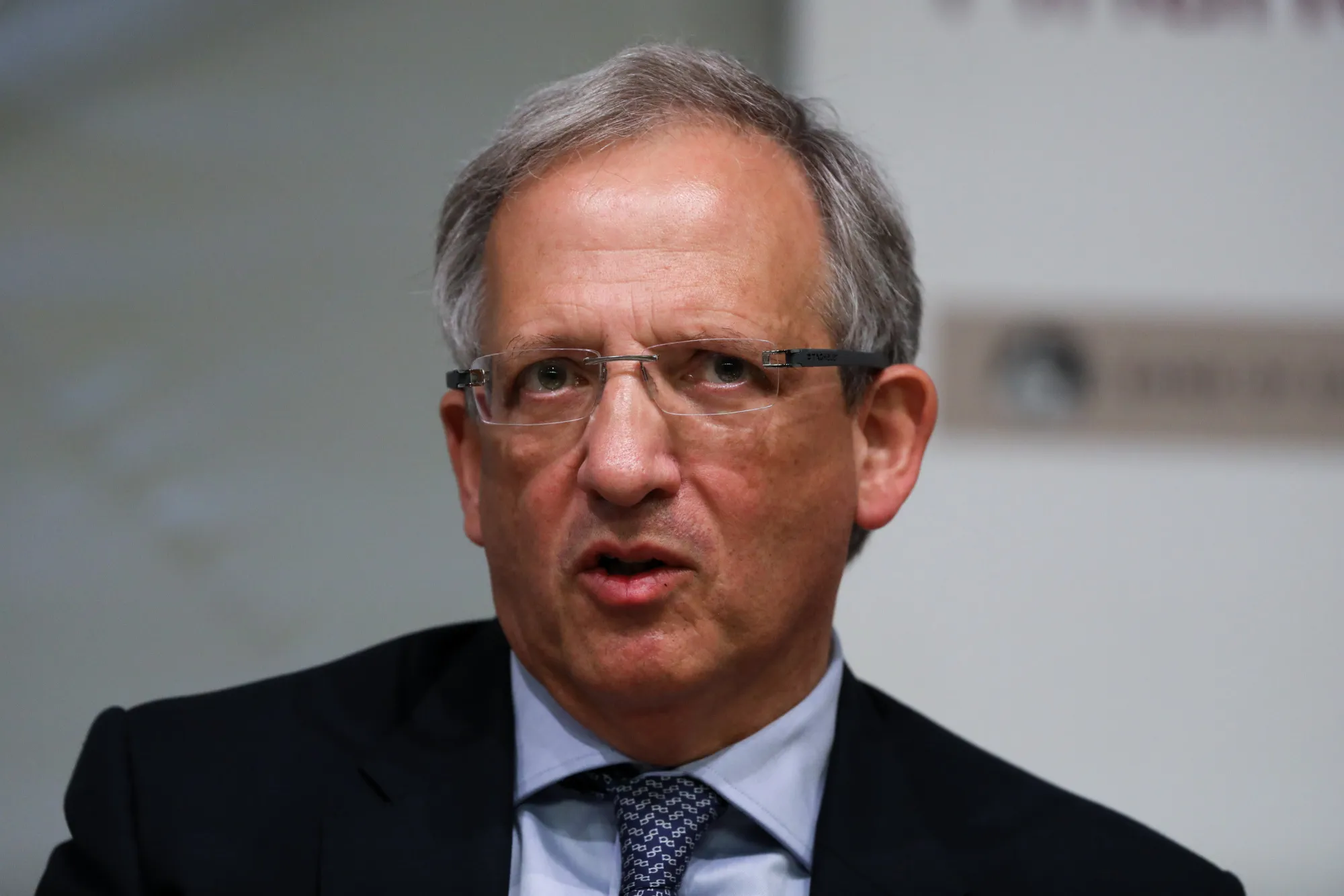 UK Power to Overrule Regulators Concerning, BOE’s Cunliffe Says - Bloomberg