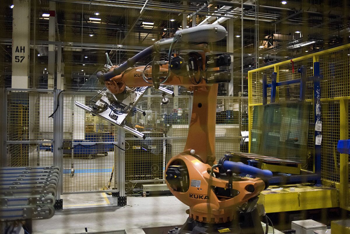 China Manufacturing Onslaught Is Over But U.S. Workers Won't Gain ...