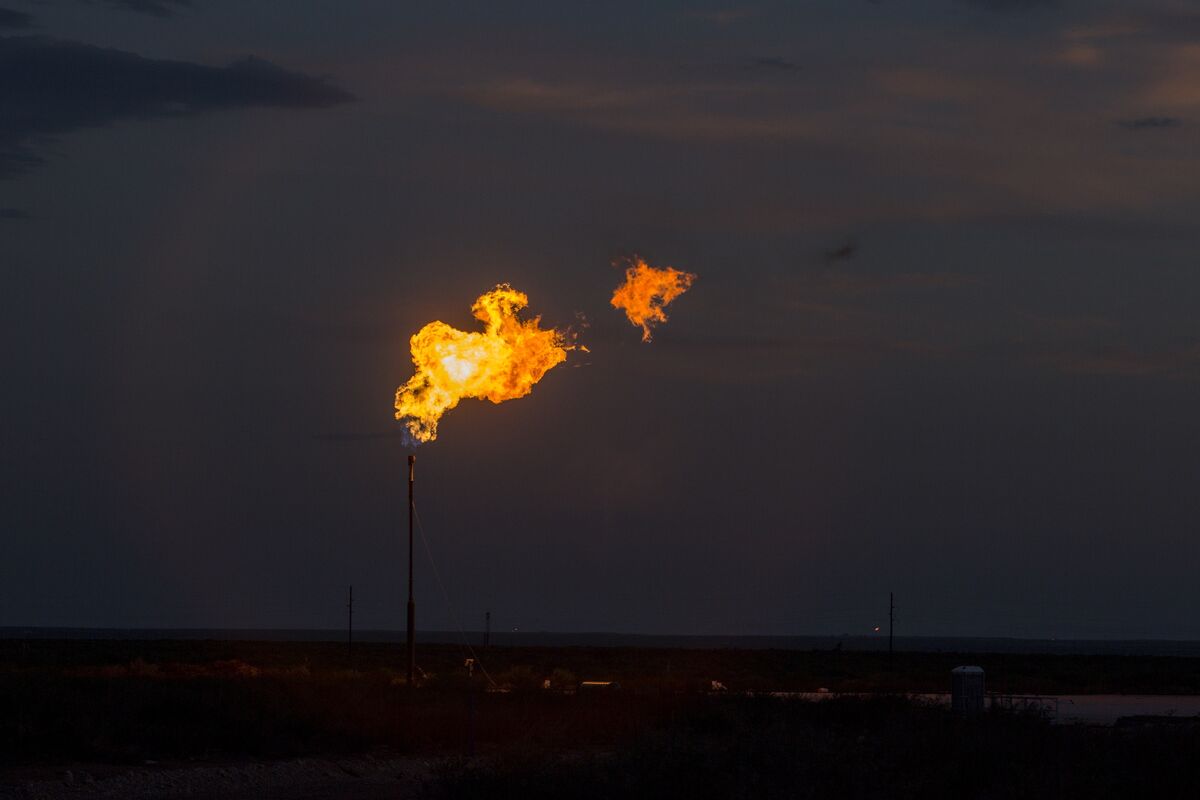 BP Gets Pushback From Texas Agency It Urged to Ban Gas Flaring - Bloomberg
