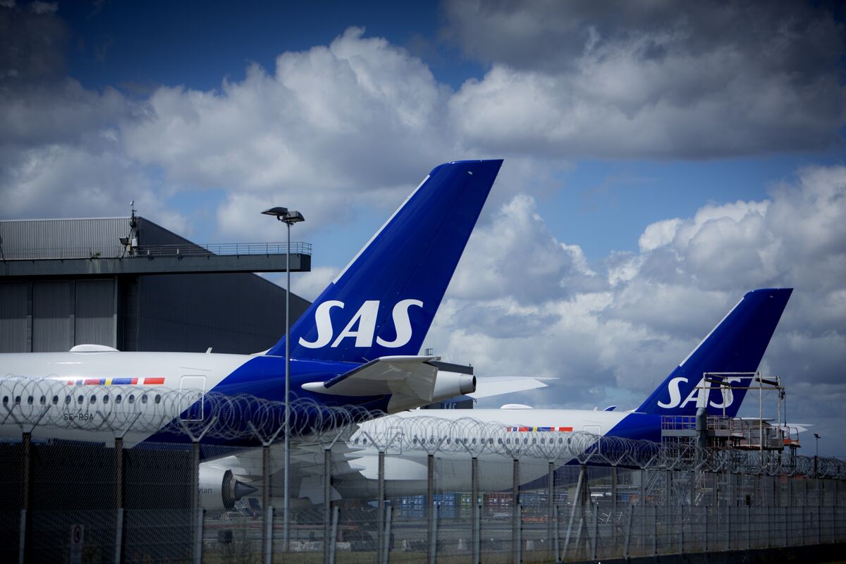 SAS Contract Talks Continue as Pilot Strike Enters Third Week - Bloomberg