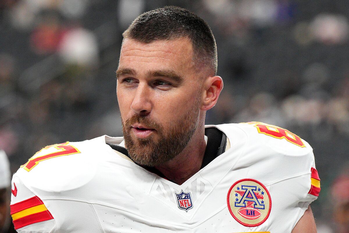 Six Flags (FUN) Taps Travis Kelce as Jana Urges Sale, Board Revamp ...