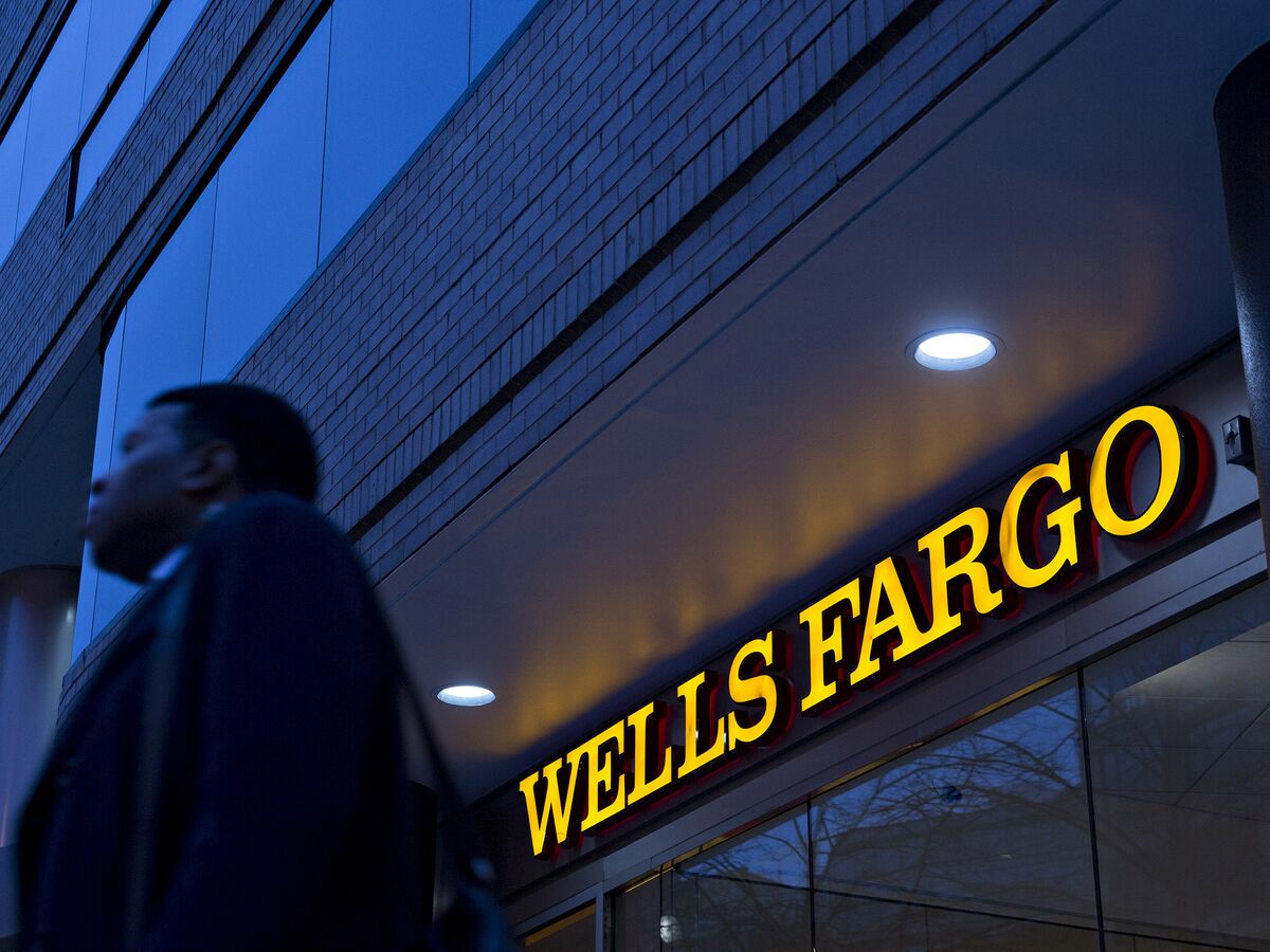 Wells Fargo Consumer Abuses Not an Industrywide Issue, OCC Says - Bloomberg