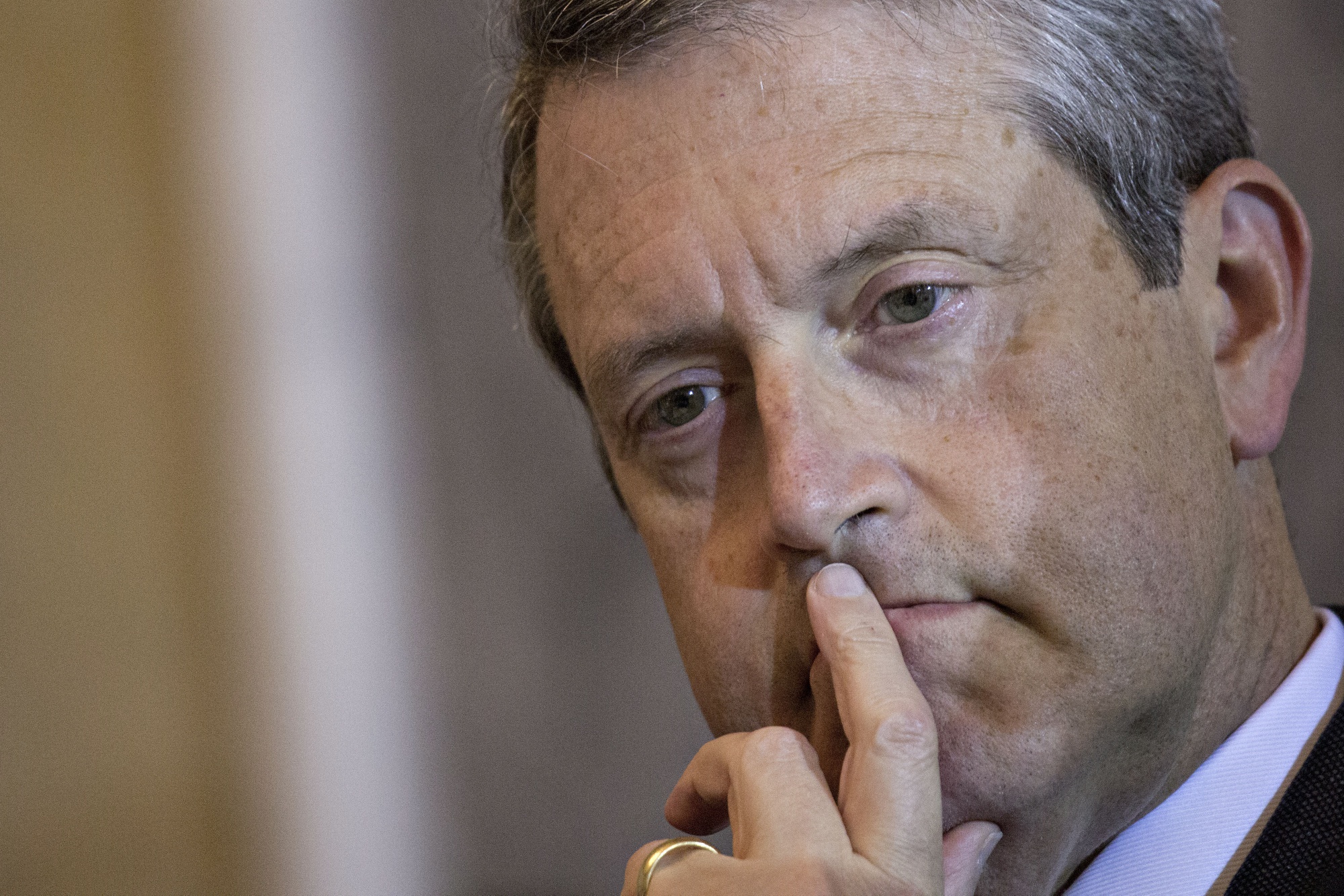 Ex Fed’s Quarles Says SVB Failure Not Due to Easier Bank Rules - Bloomberg