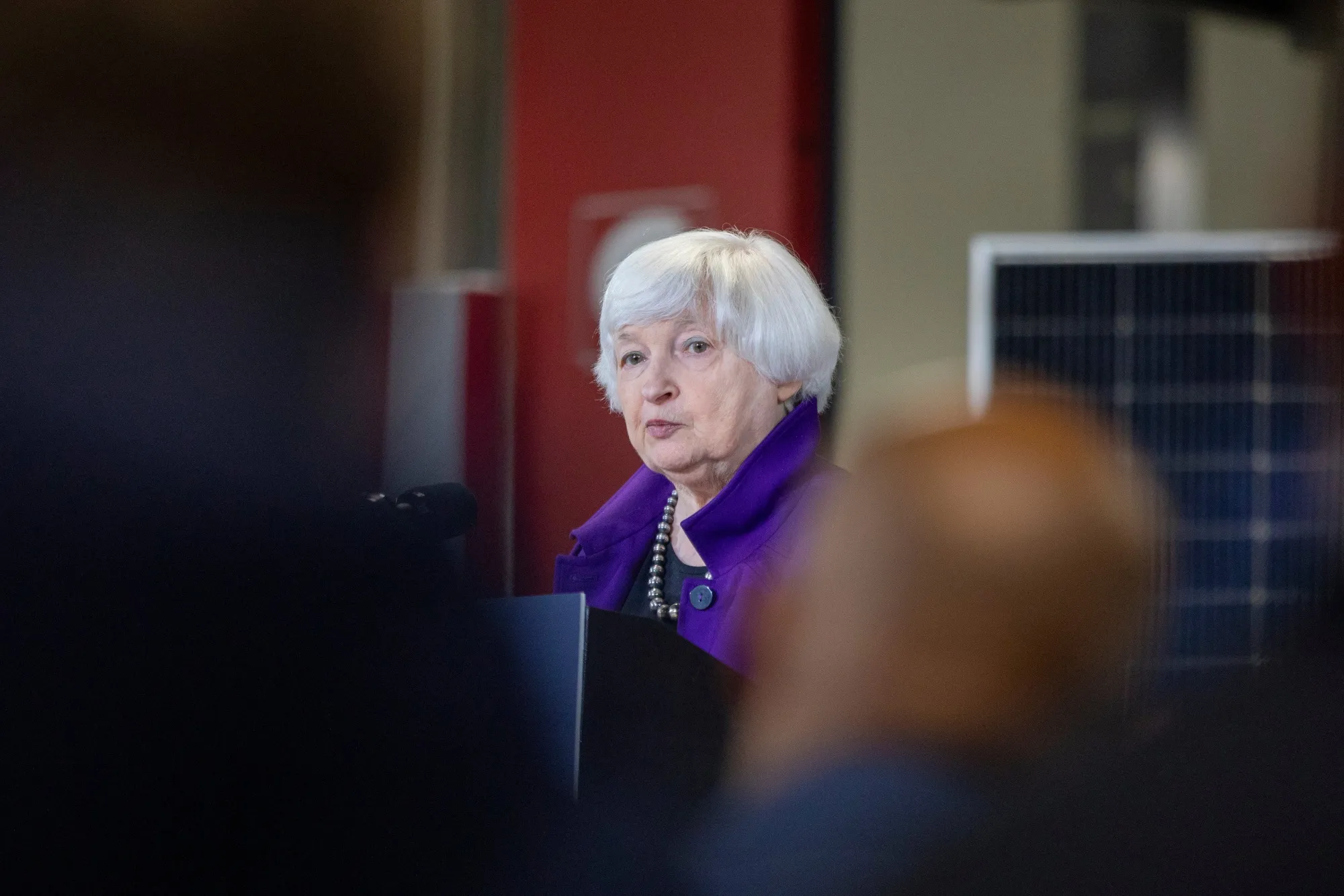 US Set to Ring Alarm Bells Over Chinese Industry on World Stage - Bloomberg