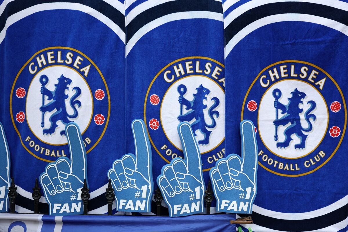 Chaos at Chelsea: A high-risk, $1.3B spending spree has left the club ...