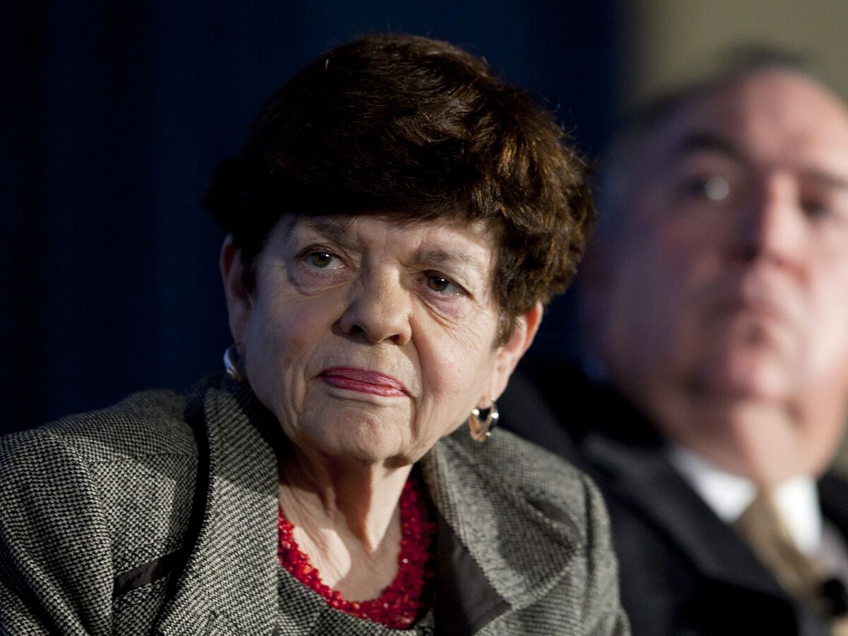 Alice Rivlin Dies at 88 - Bloomberg