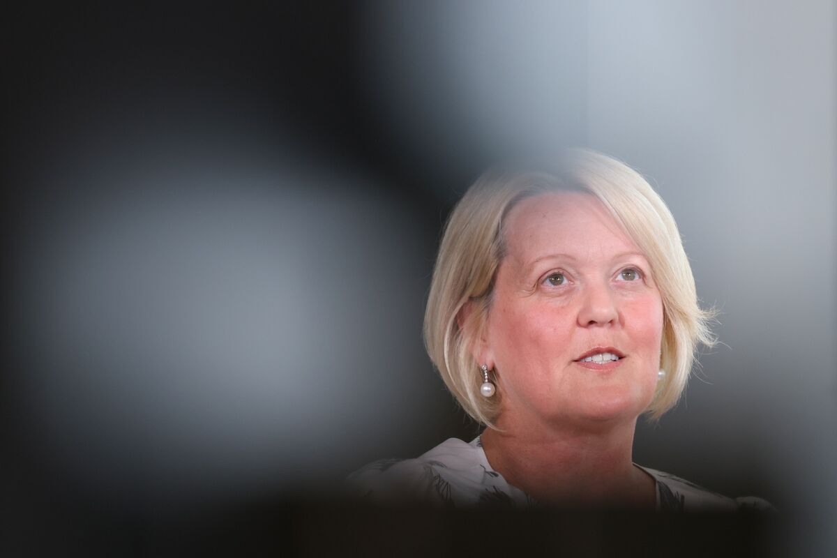 Who Is Dame Alison Rose, the First Woman to Lead a Major British Bank ...