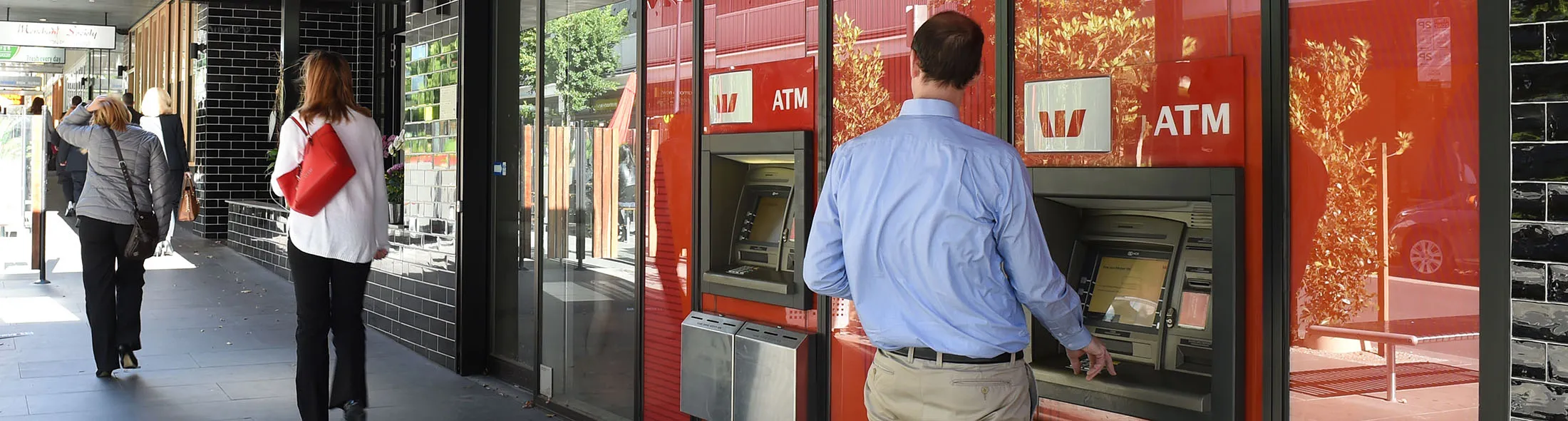How Australia's Banks Have Been Beaten Down This Week - Bloomberg