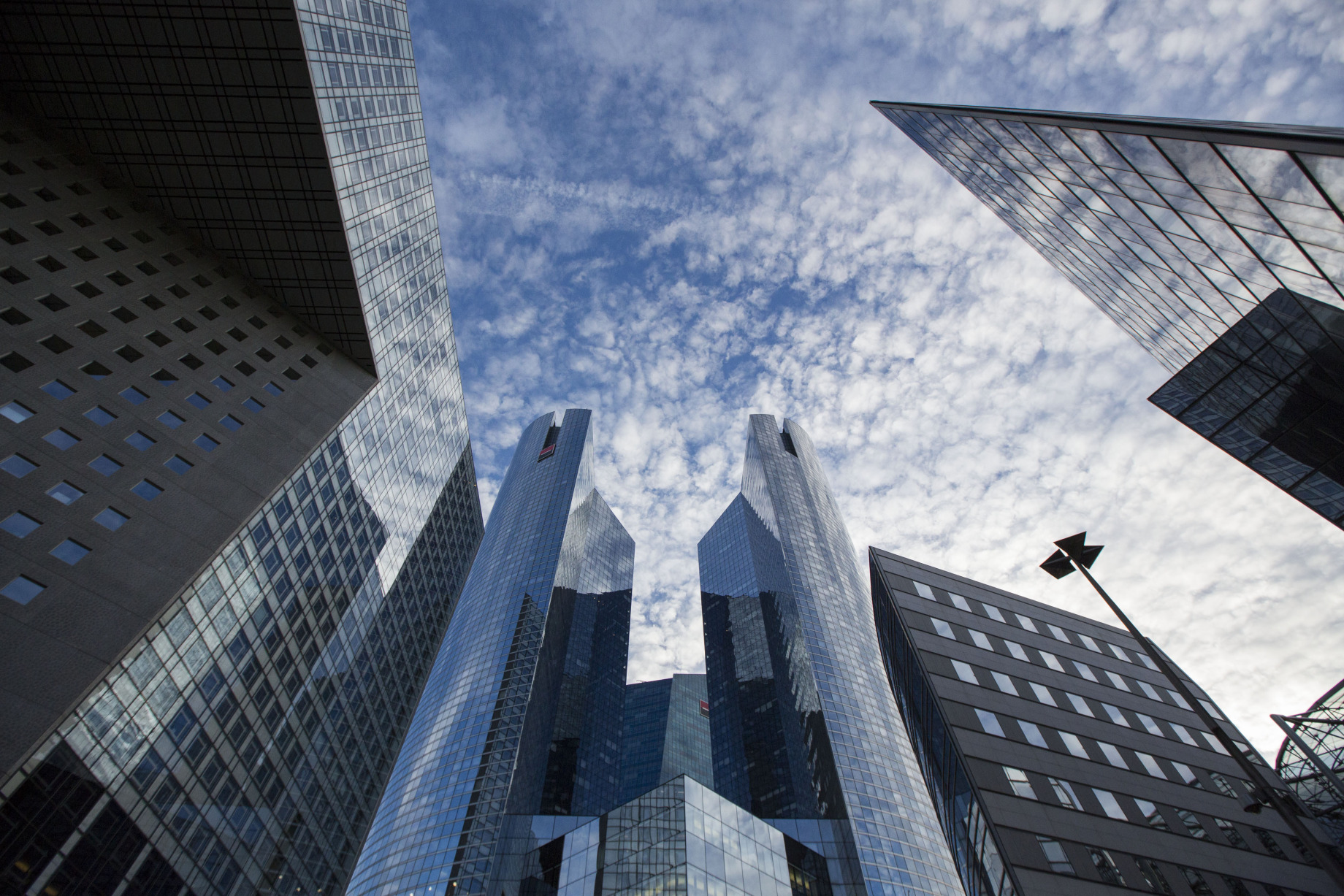 SocGen Said to Weigh Options for $167 Billion Asset Manager - Bloomberg