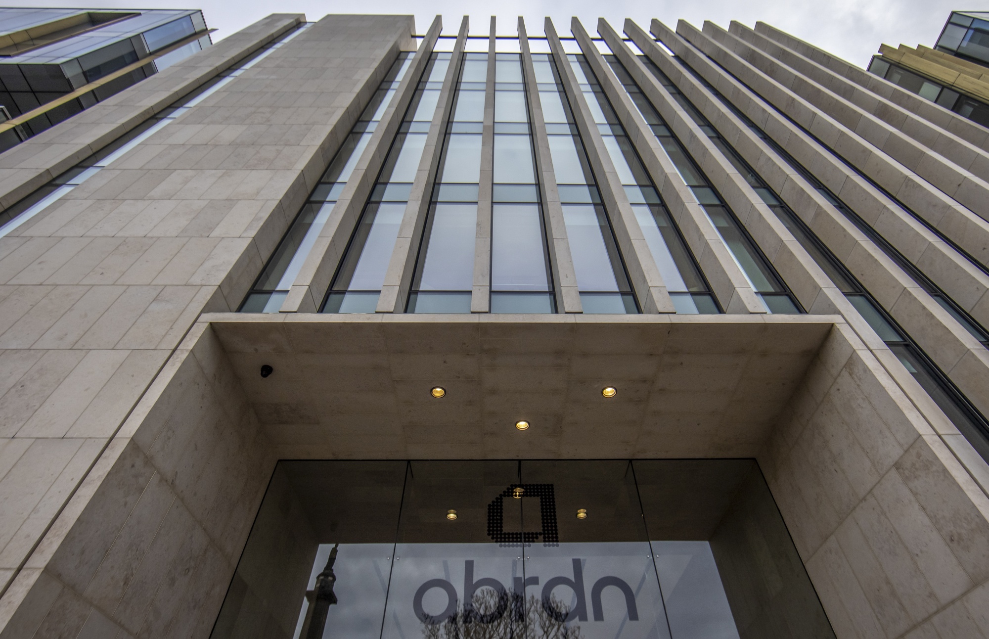 Abrdn Readying Fresh Round of Job Cuts In Cost-Cutting Drive - Bloomberg Abrdn Readying Fresh Round of Job Cuts In Cost-Cutting Drive - Bloomberg