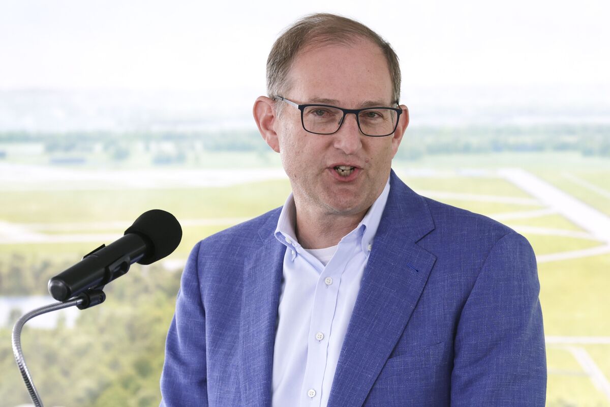 AI Power Demand Complicates Low-Carbon Goals, Dominion (D) CEO Says ...