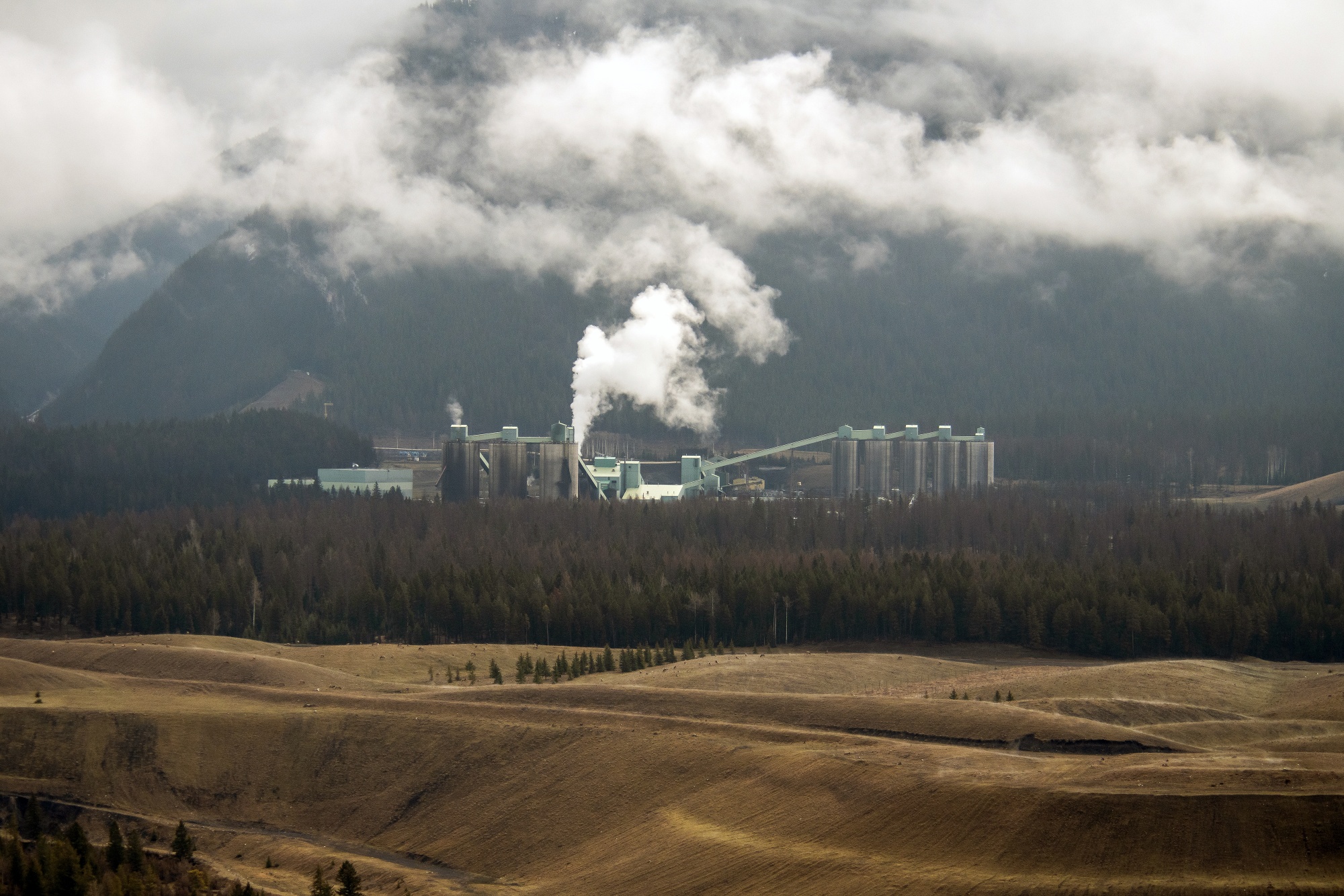 Teck's Coal Spinoff Is a Climate Placebo - Bloomberg