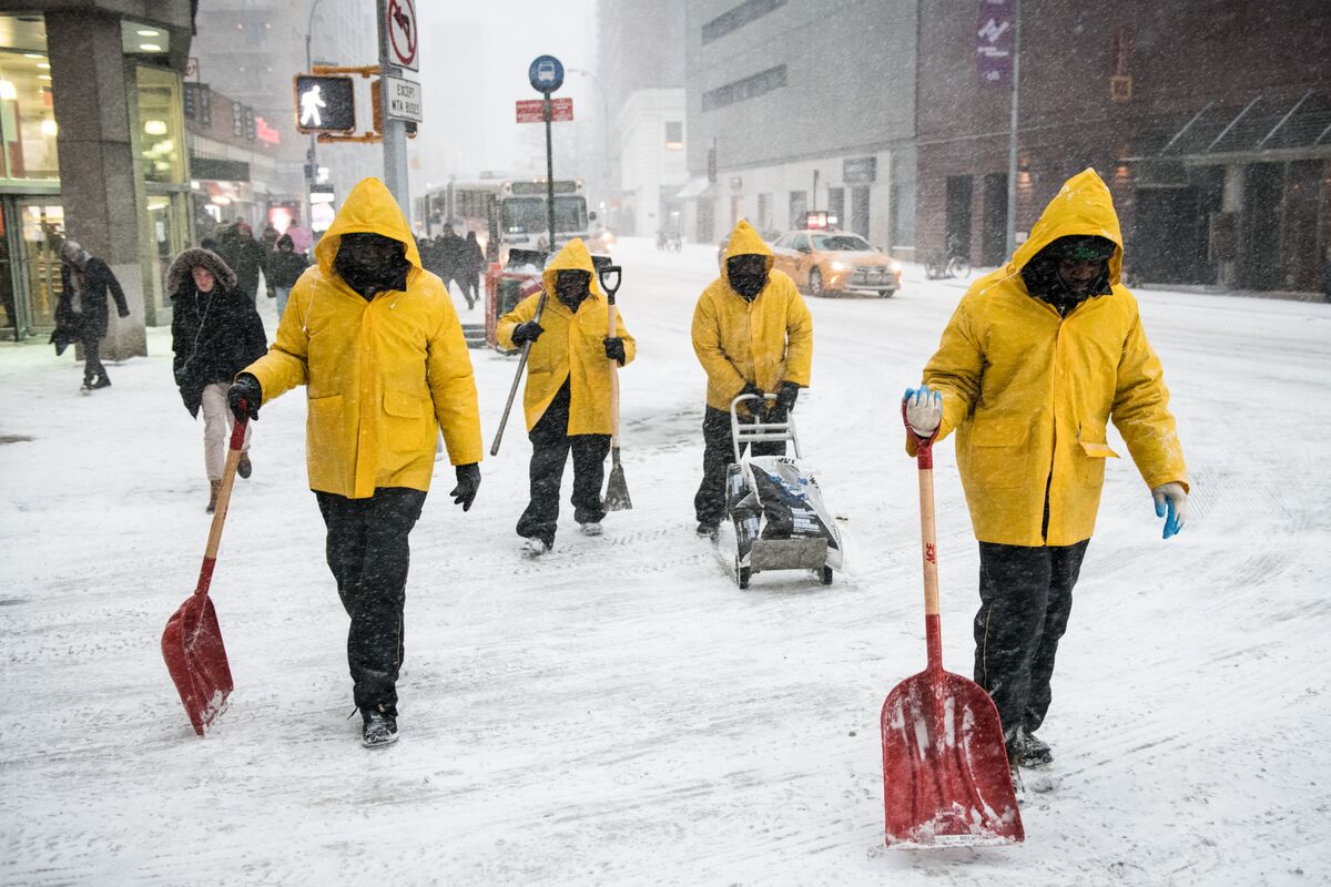 Here's How the Winter Deep Freeze Will Affect the U.S. Economy - Bloomberg