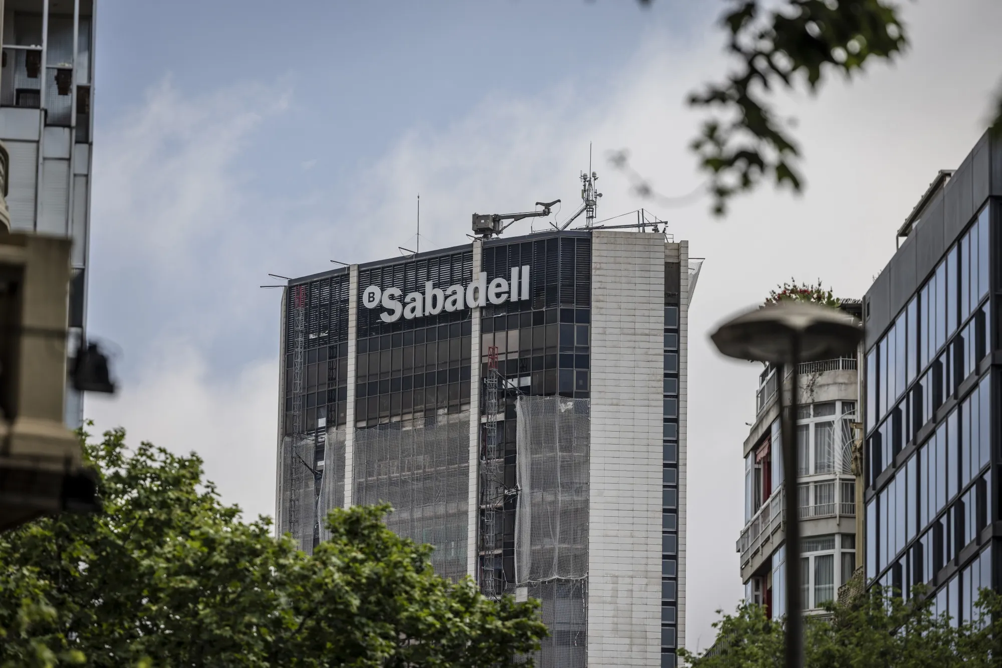 Sabadell CEO Says BBVA Bid Underestimates Costs, Capital Hit - Bloomberg