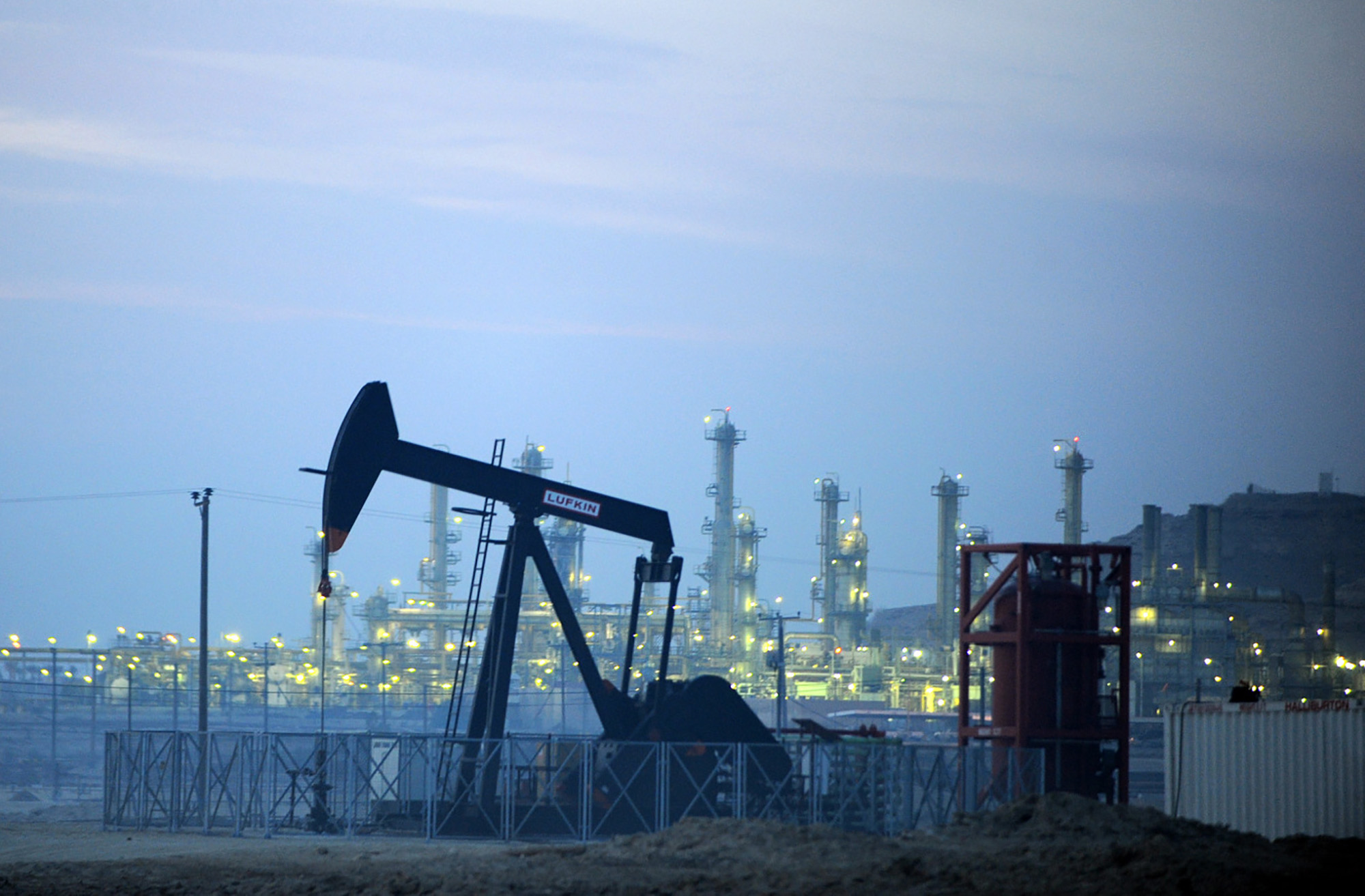 Bahrain to Resume Payments to Reserve Fund at Oil Prices Over $80 ...