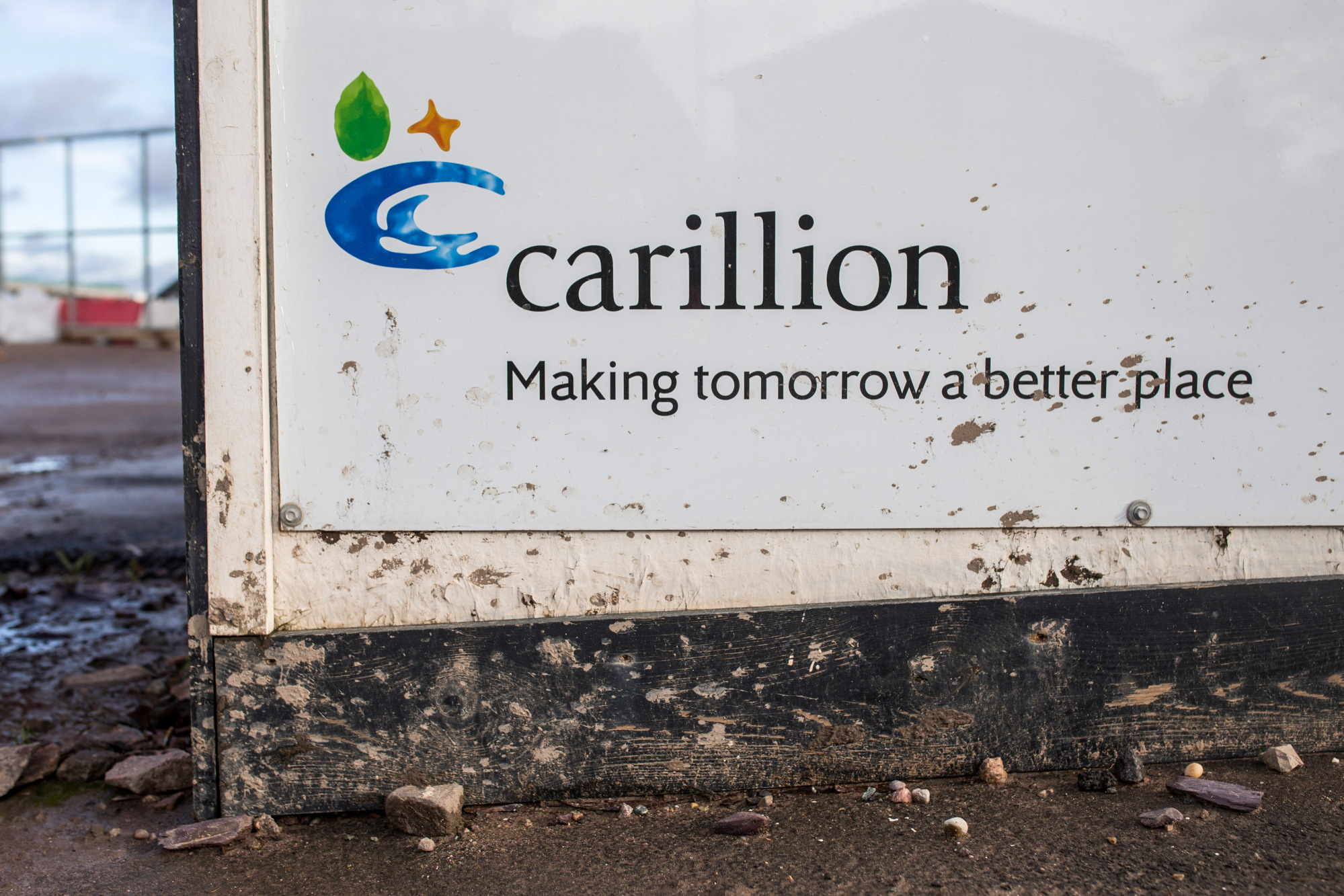 KPMG Audits of Collapsed Builder Carillion Probed by FRC - Bloomberg